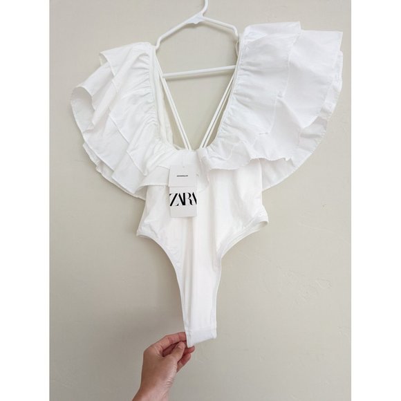 Zara | Swim | Zara Large Ruffle White One Piece Swimsuit White Nwt Size ...